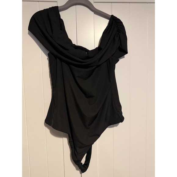 AFRM | Tops | Afrm Los Angeles Black Off Shoulder Draped Bodysuit Xl Tg ...